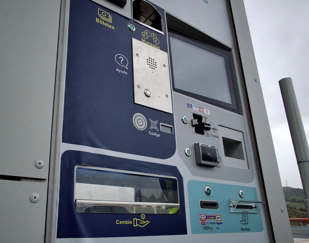 ¿Buscas una máquina para cambiar monedas por billetes? - Como vivir del ...